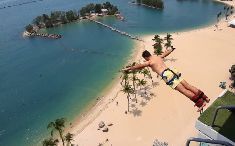 AJ Hackett Sentosa - Experince Bungy Jumping, Giant Swing on Your Trip